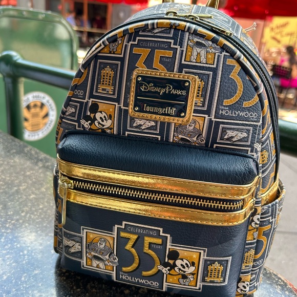 Disney | Bags | Exclusive224 Disney Parks Hollywood Studios 35th ...